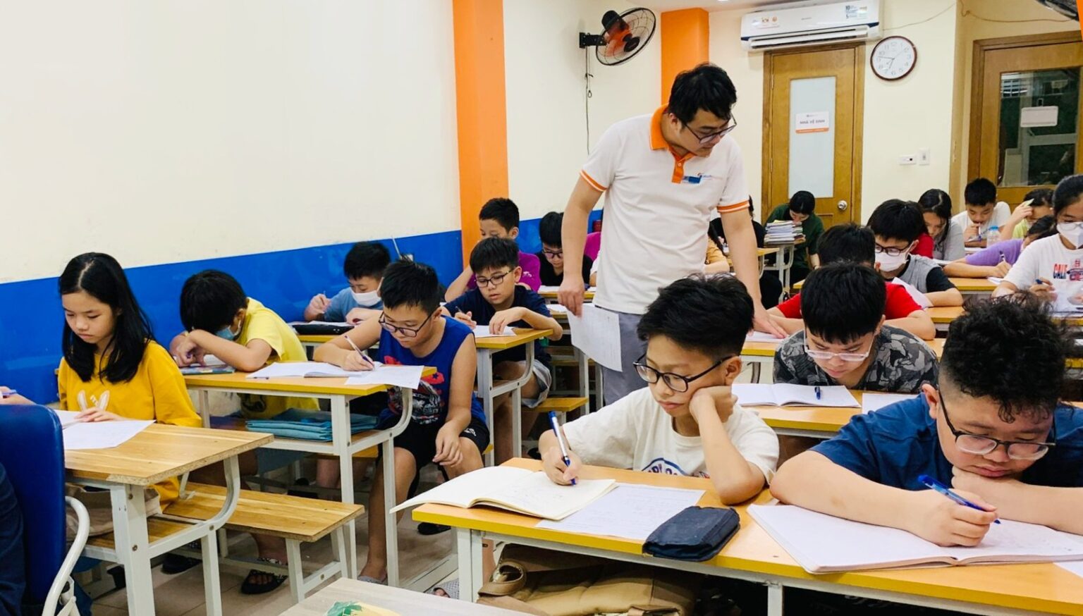 Trang chủ - CLB Toán bồi dưỡng - MathExpress